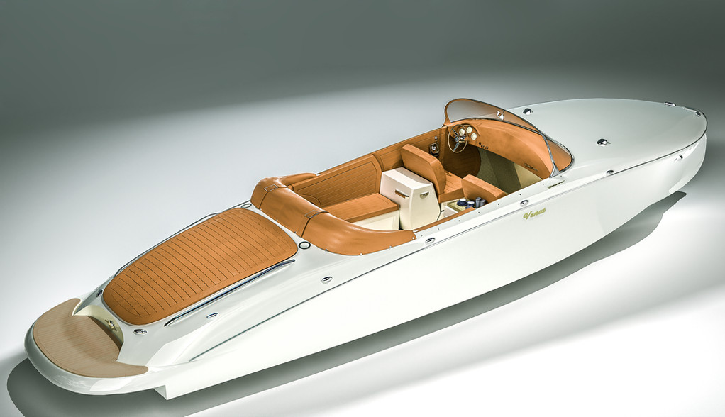 Venus Speedster Official | Luxury Day Cruiser Boat | Seven Seas Yachts