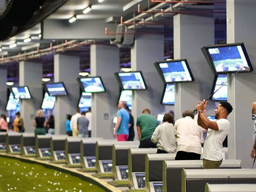 TopGolf Group Experience: Perfect for 6 Players - Gift Voucher - Ithara.ae