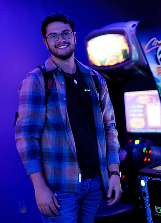 rizzutofilmagency | video productions in york | 640 Apple Tree Lane ...