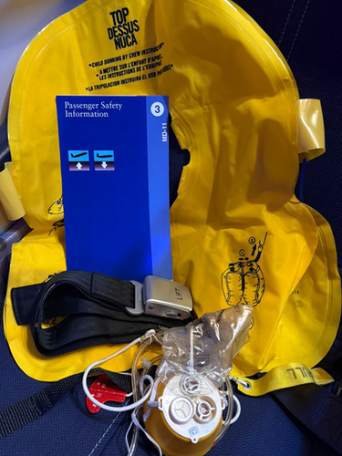 Airline safety demonstration kit | Doors2Manual