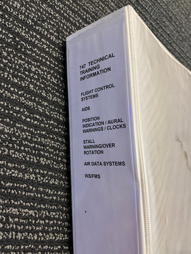 Boeing 747 technical training information booklet | Doors2Manual