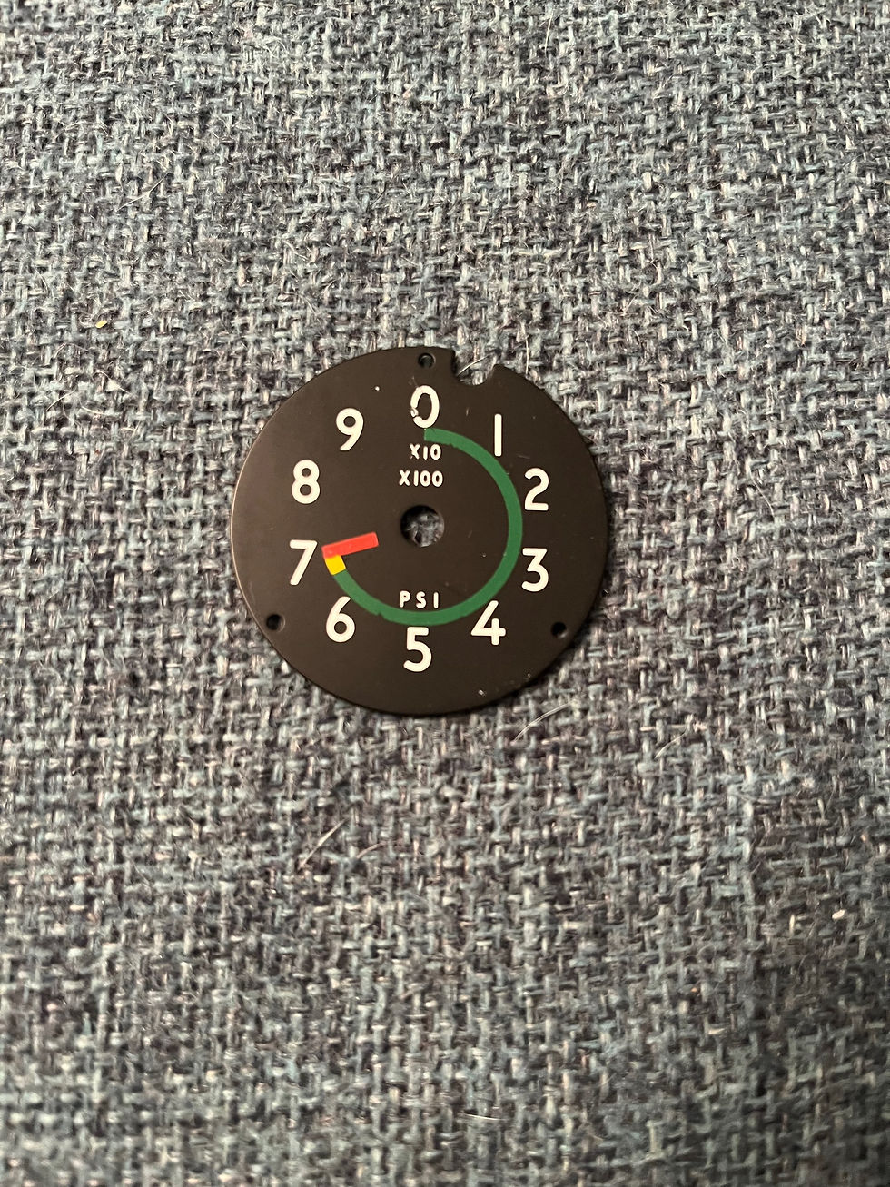 WW2 era aircraft instrument RPM percent dial | Doors2Manual