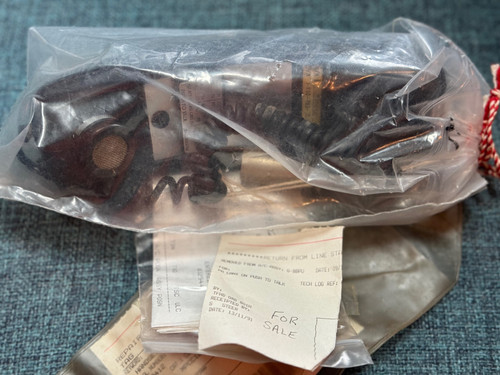 British Airways 747-100 G-BBPU pilot interphone | Doors2Manual