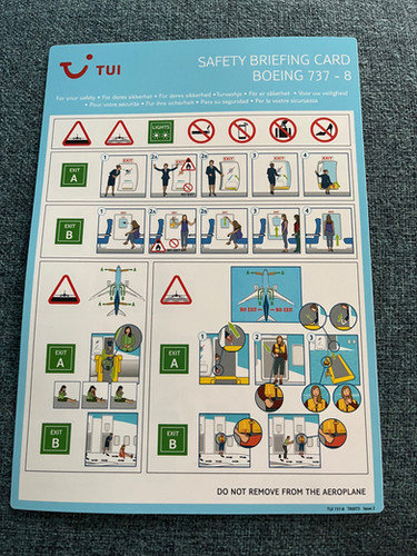 TUI 737-800 issue 2 safety card | Doors2Manual