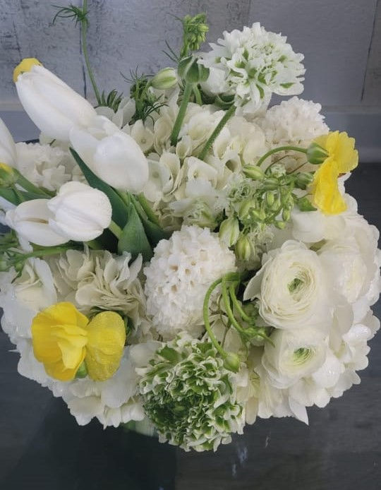 Send Flowers | Flower Franch, Florist Basalt Colorado | Occasion Flowers
