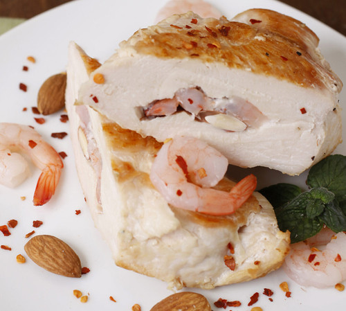 Pollo: Pechuga rellena de Camarones | Tito Garden Kitchen