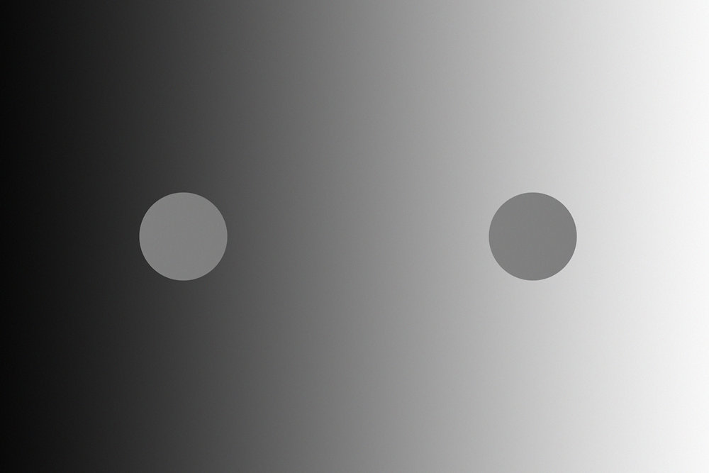 Simultaneous contrast illusion Commercial product photography ...