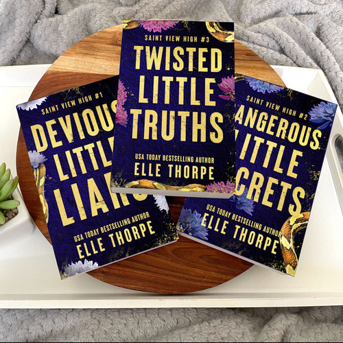 Saint View High Discreet Special Edition Gold Foil Paperbacks | Elle Thorpe