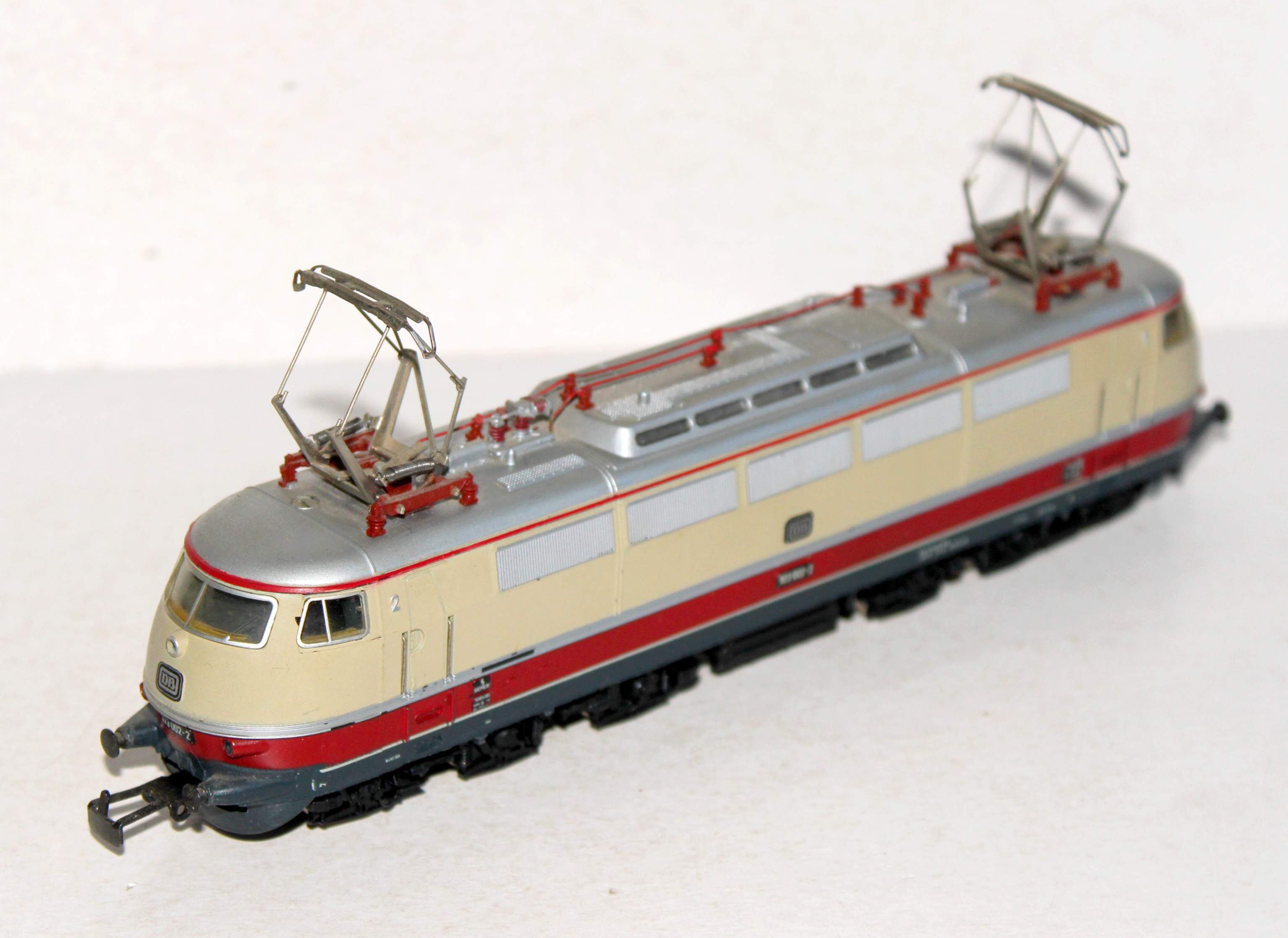 MARKLIN HO 3053 LOCOMOTIVE MOTRICE ELECTRIQUE TEE DB BR 103 002 3 RAIL ...