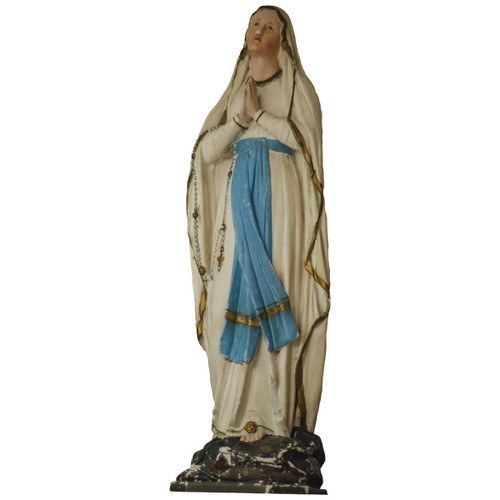 Praying Maria Statue | Riddingandwynn