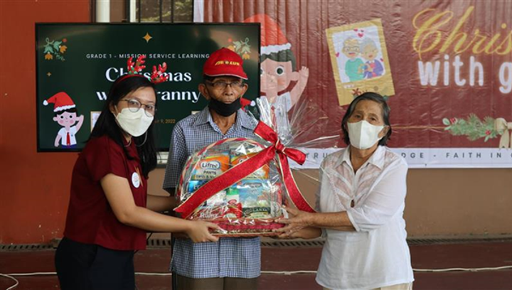 Mission Service Learning Christmas - "Sent to Love" - SDH Holland Village