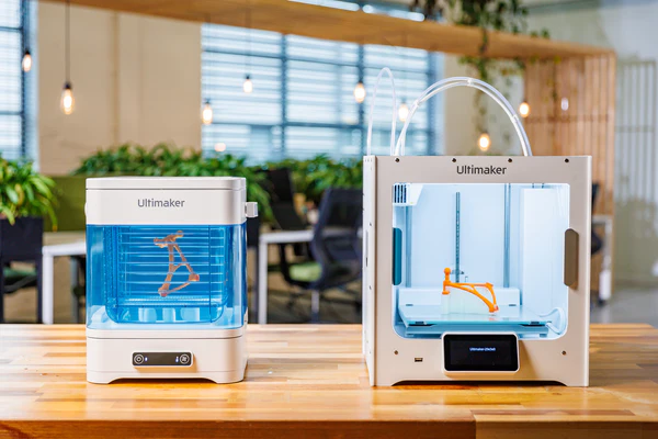 UltiMaker PVA Removal Station | E-Jet 3D Printing