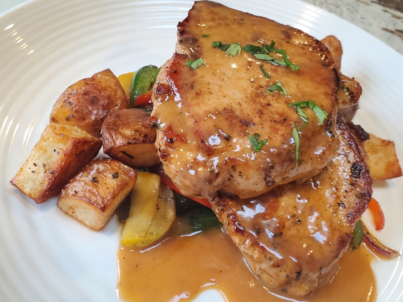 Best Bar Food In Highlands | The Chubby Pickle | NJ