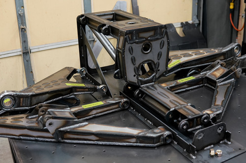 TT Center Pivot Bulkhead Suspension | Torqon