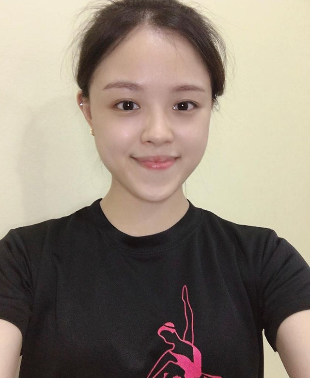 Adeline Ballet's Instagram, Twitter & Facebook on IDCrawl