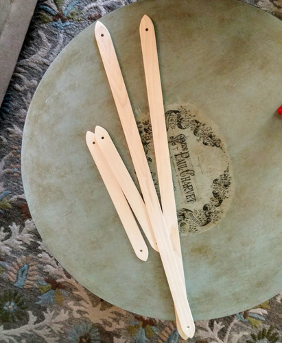 Set of 2 lease/Pick up Sticks | handywomanshop