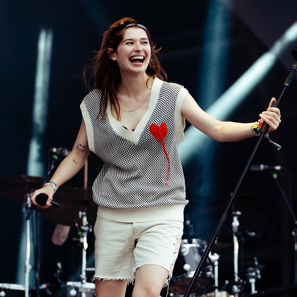 Baby Queen's 10 Most Defining Tracks: A Guide to Her Unmistakable Sound