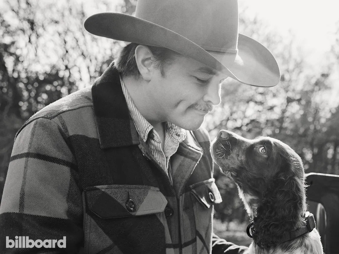 [Billboard] How Zach Top Is Crafting Country's Future With An Old ...