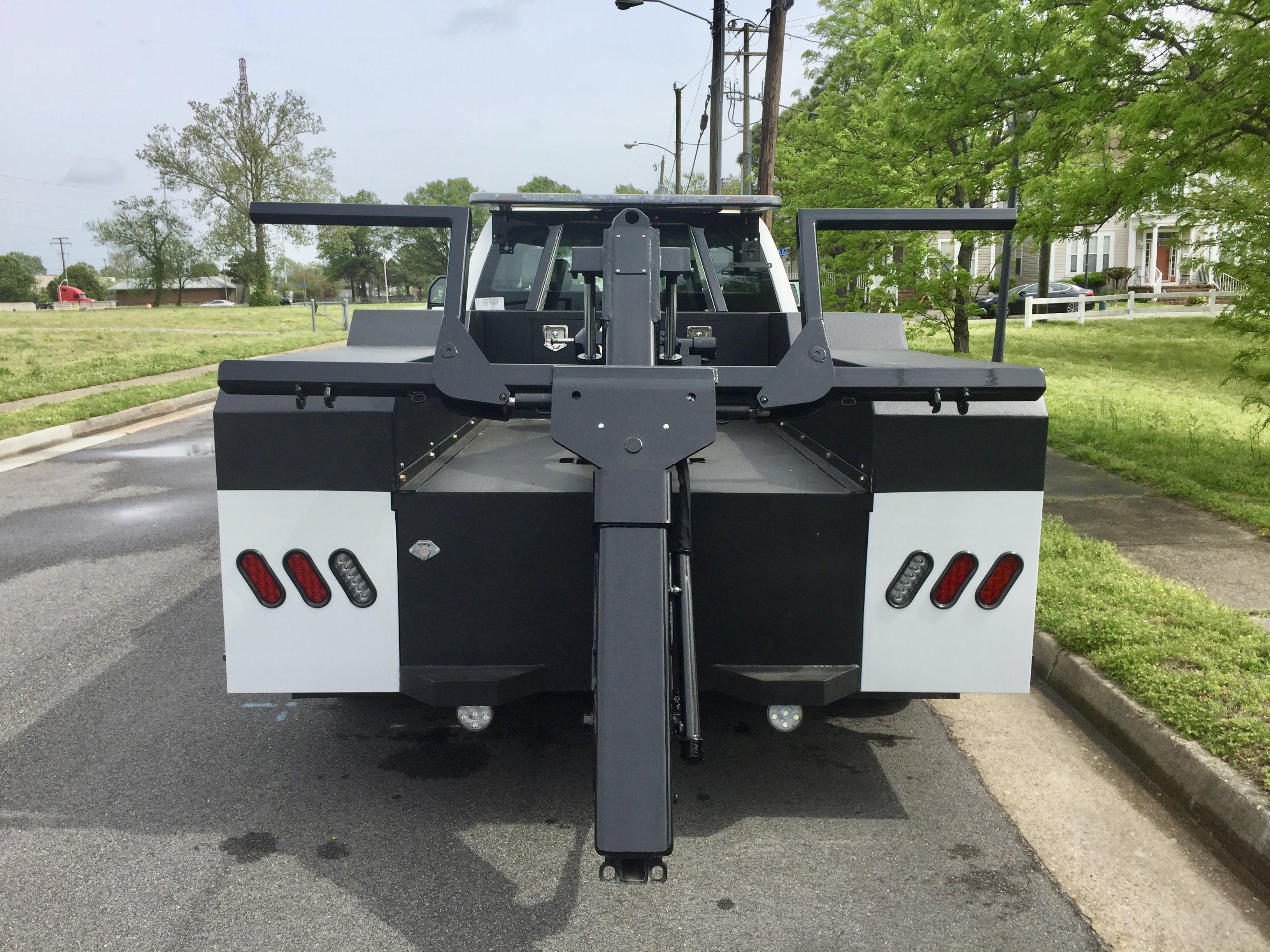 Service Truck | DYNAMIC MFG