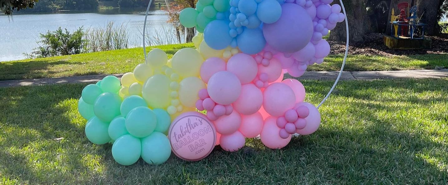 Tabitha's Balloon Bar | Professional Balloon Arch and Garlands ...