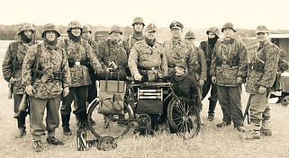 2ndSS Reenactors