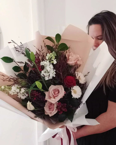 Ruby Red Bouquet | Little Belle Flowers