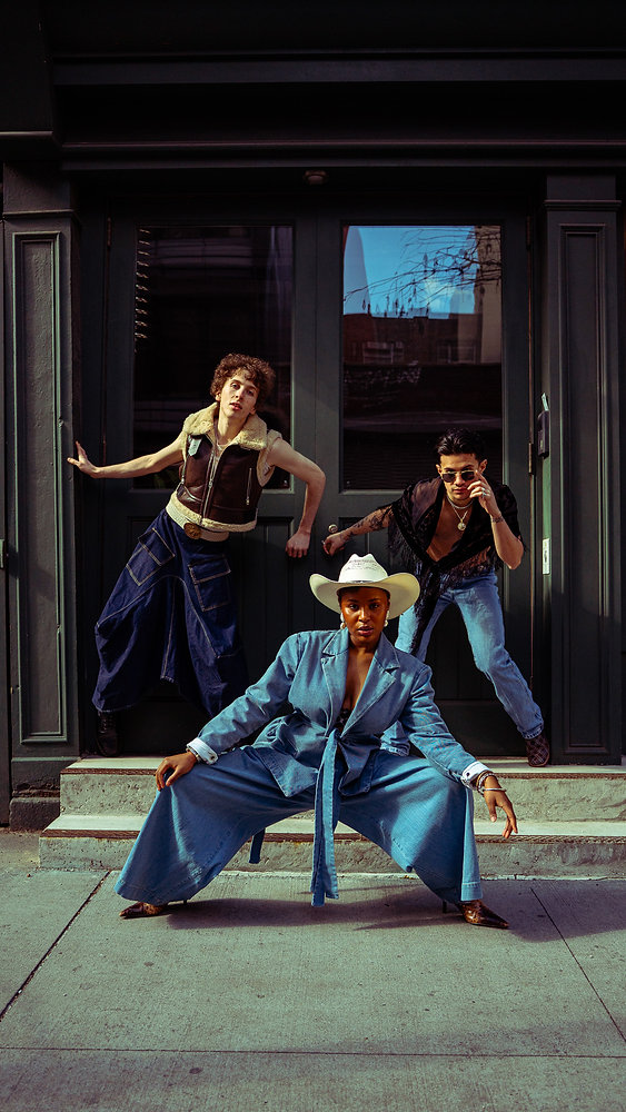 Meet Elise: Theatrical Darling and All-Around Entertainer | 47Magazine ...