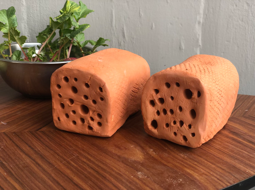 Arched ceramic bee house, clay bee brick | CeramiLu