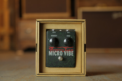 Voodoo Lab Micro Vibe (early version) | Montréal Guitar