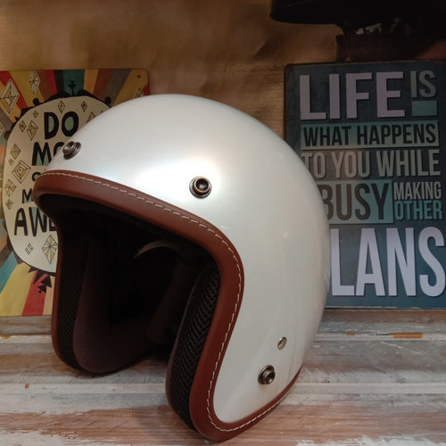 VRM 1976 PREMIUM Pearl White | VRM 1976