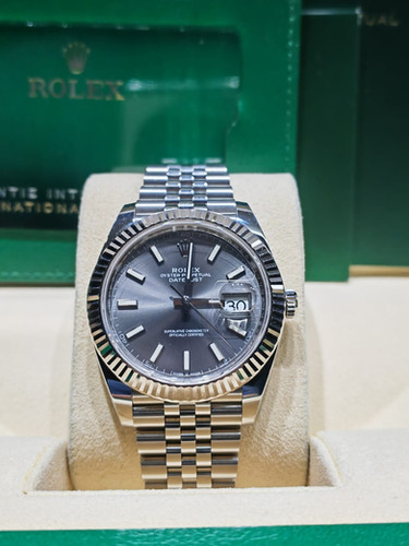 Rolex Datejust 41mm Sunburst Grey | Ken Collection