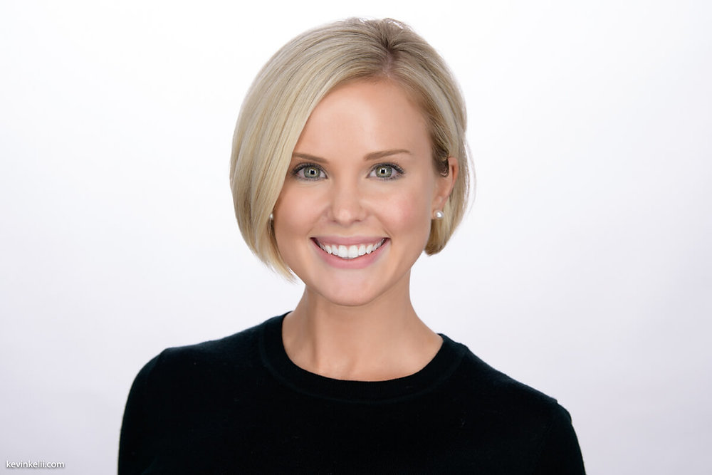 Selina's Linkedin Headshots