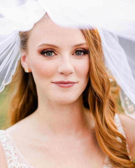 Grace Jansen Beauty On Location Hair and Makeup Artist