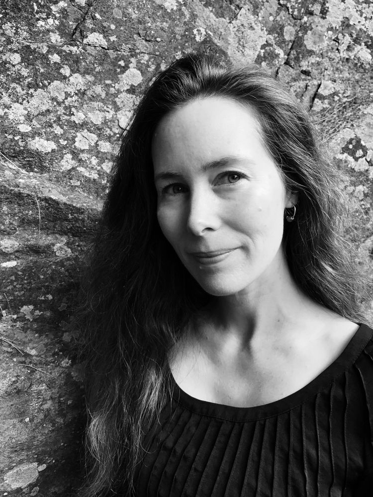 The New York Times reviews 'My Year of Dirt and Water' by Tracy Franz