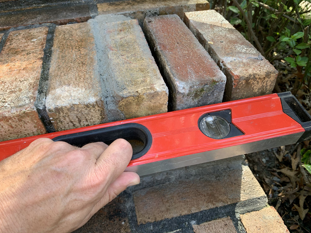 How to Repair Brick Steps, Step by Step