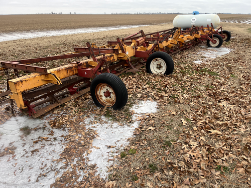 W&A 12 Row Do-All | SHLUDWIG FARM EQUIPMENT LLC