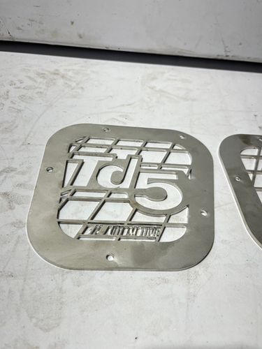 Td5 wing air vent | B H Automotive