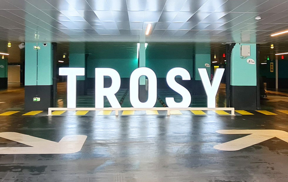 Signalétique architecturale et sur-mesure à Paris et en Île-de-France ...