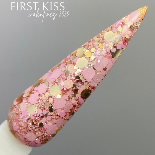 FIRST KISS | Nine Fifteen Aesthet