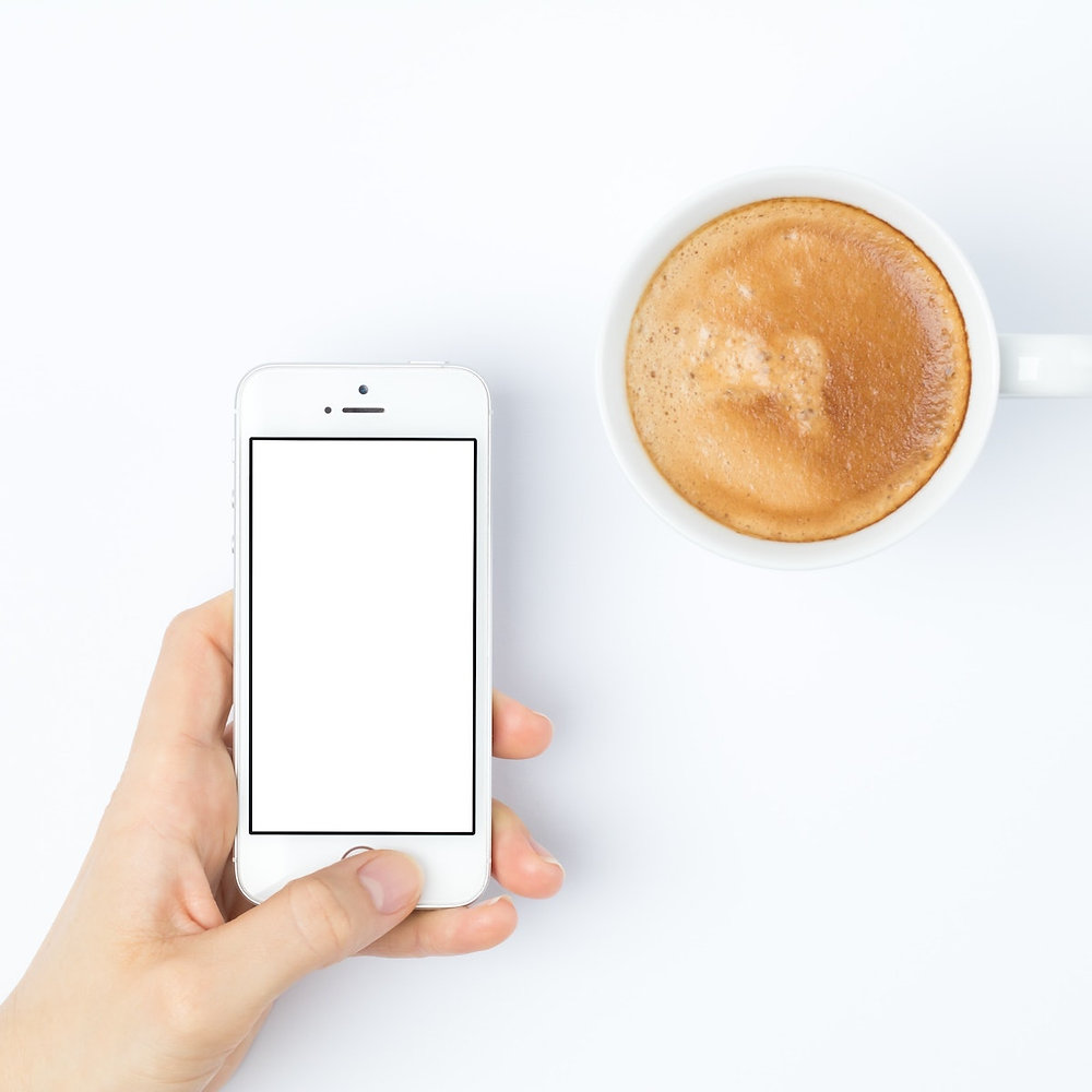 Best Small Phones 2022: Compact But Powerful Smartphones