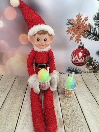 Elf sized snow cone | sistersdreaming