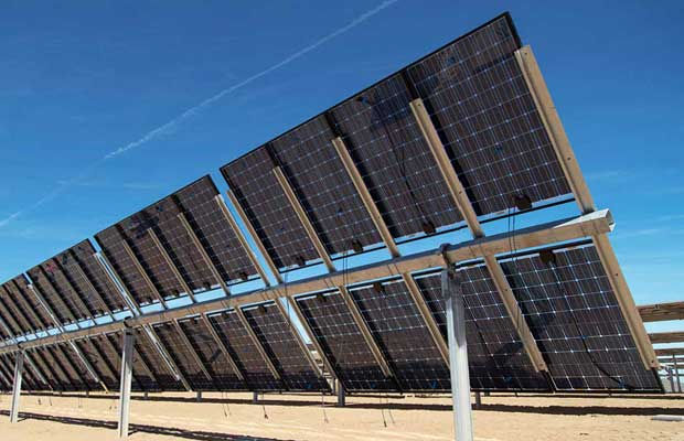 What Are Bifacial Solar Panels And How Do They Work?