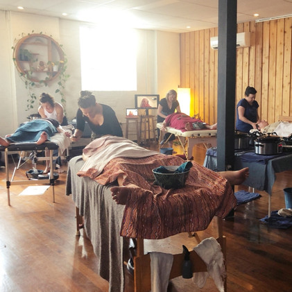 Hot Stone Massage Courses | ili ili stones | Melbourne, Sydney ...