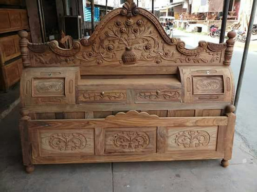 Gol Wala carving counter SAHARANPUR | Star furniture