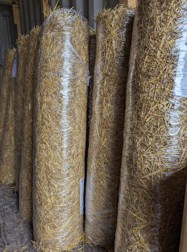 Straw Blanket 4' x 112.5' Roll | rocknwood.com Retail