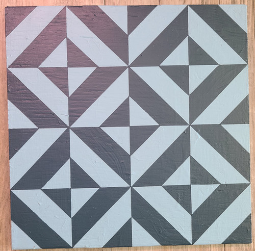 Tri-Tile | BarnQuiltHeadquarter