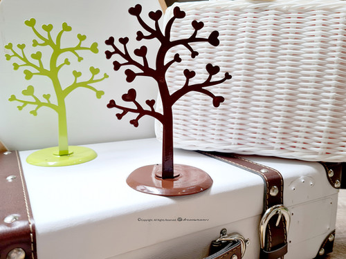 Leafy Tree Jewellery Display Stand | Dreamweavers