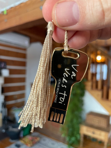 CLEF USB - 2 documentaires haute définition | Va vers toi film