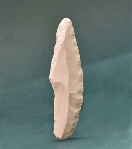 Gravettian Shouldered Point Cast | Occpaleo