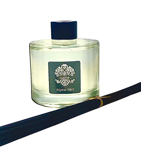 Alpine Mint Reed Diffuser | UAINE Candles